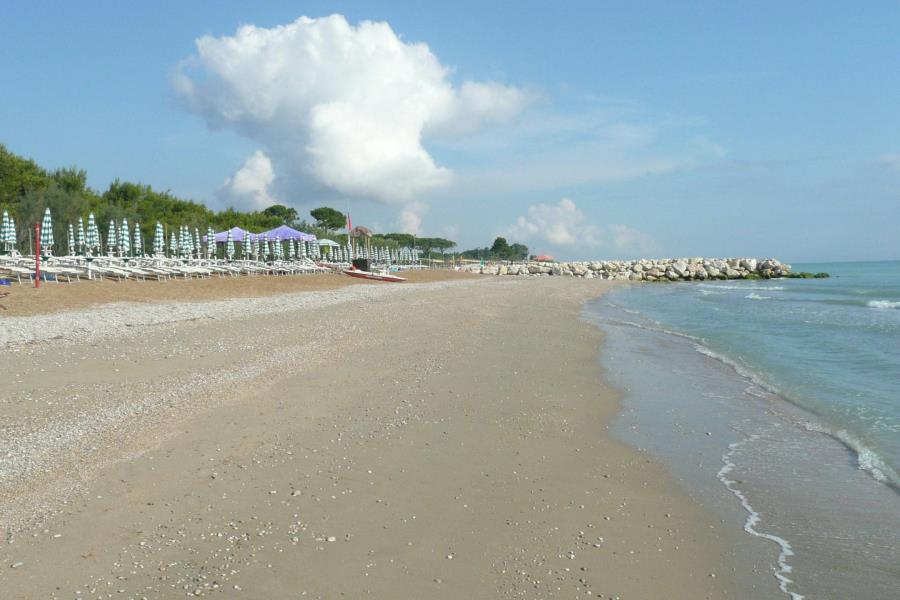 Camping Park Pineto Beach Italy