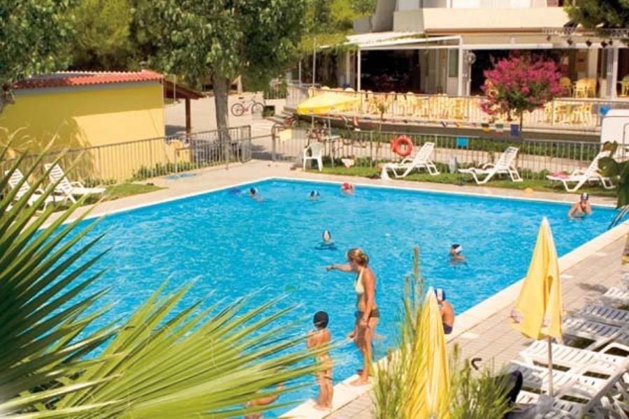 Camping Led Zeppelin Italy Marche